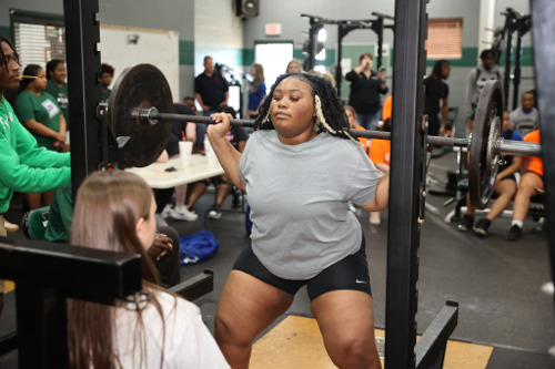 Flood of DeSoto Parish powerlifters head to state championships ...