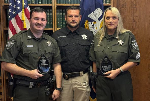 DPSO Sheriff recognizes two for life saving efforts | DeSoto Parish Journal